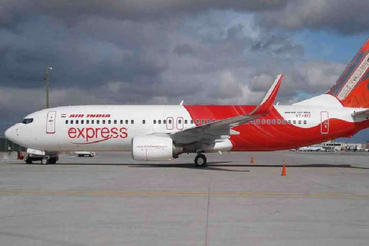 air india express flight returns;രണ്ട് മണിക്കൂറോളം ആകാശത്ത് വട്ടമിട്ട് ...
